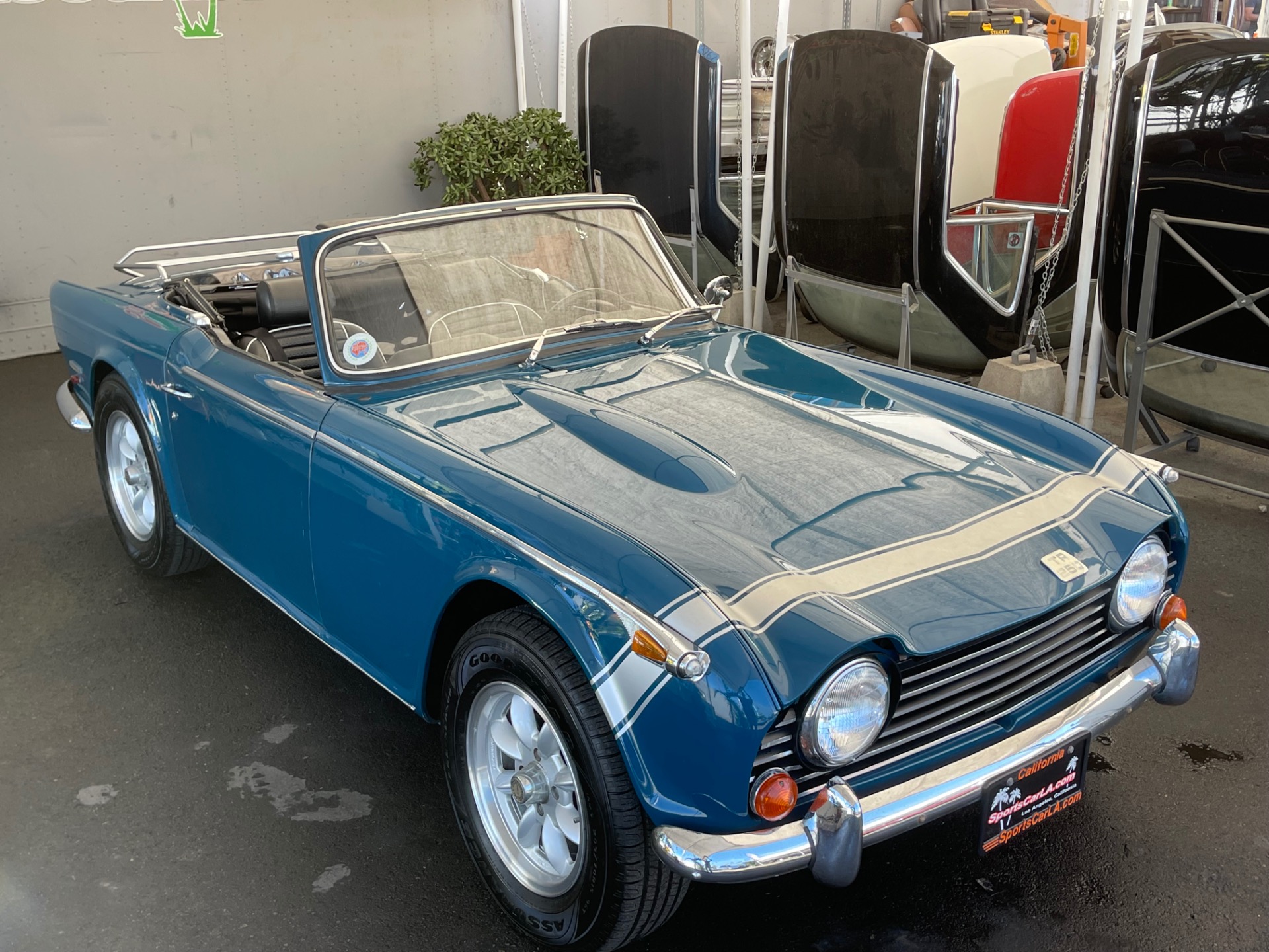 Used 1968 Triumph TR250 For Sale ($29,750) | SportsCar LA Stock #A1679